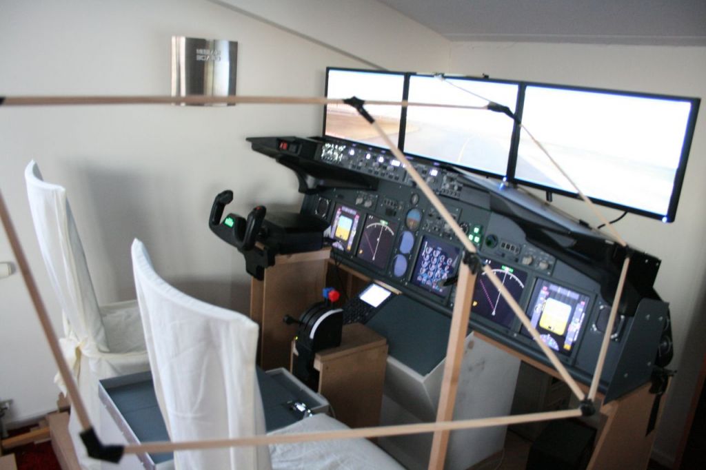 737 window frame - Mycockpit Members Gallery